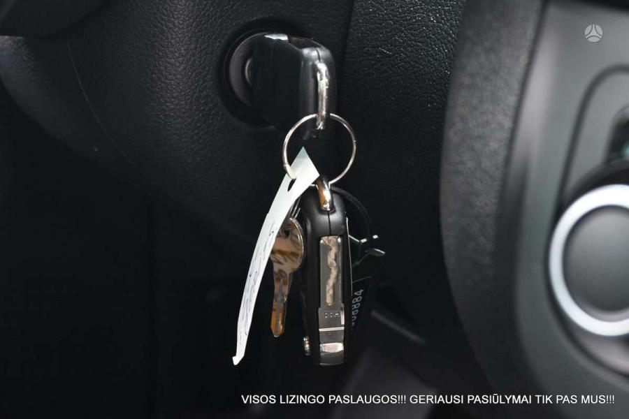 Black Volkswagen Tiguan 2012 in Kretinga, with an engine capacity of 1.97 L and mileage of 188 thousand km for 8299 €, photo 29 on AUTOMOTO.COM.LV