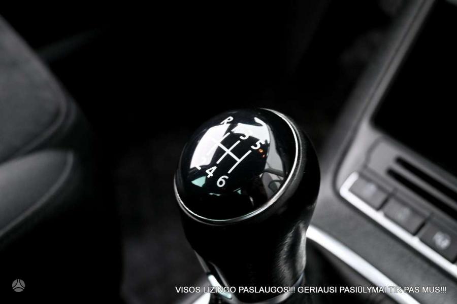 Black Volkswagen Tiguan 2012 in Kretinga, with an engine capacity of 1.97 L and mileage of 188 thousand km for 8299 €, photo 30 on AUTOMOTO.COM.LV