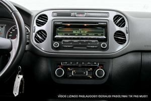 Black Volkswagen Tiguan 2012 in Kretinga, with an engine capacity of 1.97 L and mileage of 188 thousand km for 8299 €, photo 34 on AUTOMOTO.COM.LV