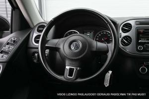Black Volkswagen Tiguan 2012 in Kretinga, with an engine capacity of 1.97 L and mileage of 188 thousand km for 8299 €, photo 35 on AUTOMOTO.COM.LV