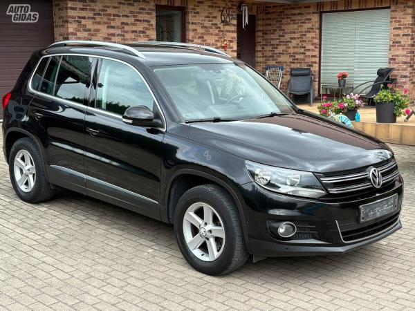 Volkswagen Tiguan 2012 Klaipėda vietnē Melns Volkswagen Tiguan 2012 Klaipėda, ar dzinēja tilpumu 2.00 L un nobraukumu 188 tūkst. km par 7900 €, foto 6 vietnē AUTOMOTO.COM.LV