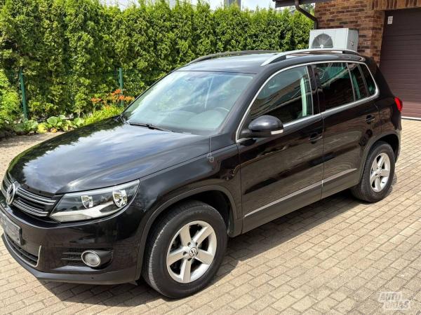 Volkswagen Tiguan 2012 Klaipėda vietnē Melns Volkswagen Tiguan 2012 Klaipėda, ar dzinēja tilpumu 2.00 L un nobraukumu 188 tūkst. km par 7900 €, foto 8 vietnē AUTOMOTO.COM.LV