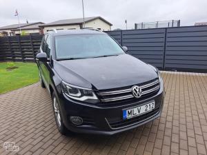Black Volkswagen Tiguan 2012 in Klaipeda, with an engine capacity of 2.00 L and mileage of 183 thousand km for 9200 €, photo  on AUTOMOTO.COM.LV