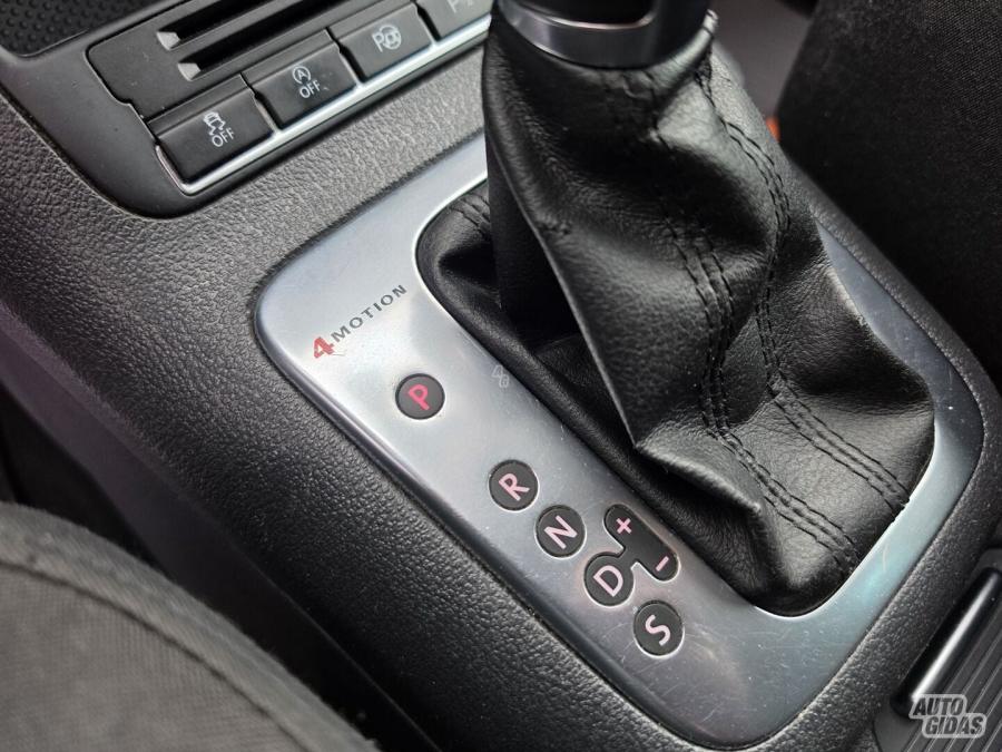 Black Volkswagen Tiguan 2012 in Silute, with an engine capacity of 2.00 L and mileage of 280 thousand km for 7300 €, photo 13 on AUTOMOTO.COM.LV
