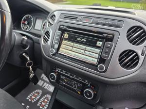 Black Volkswagen Tiguan 2012 in Silute, with an engine capacity of 2.00 L and mileage of 280 thousand km for 7300 €, photo 14 on AUTOMOTO.COM.LV