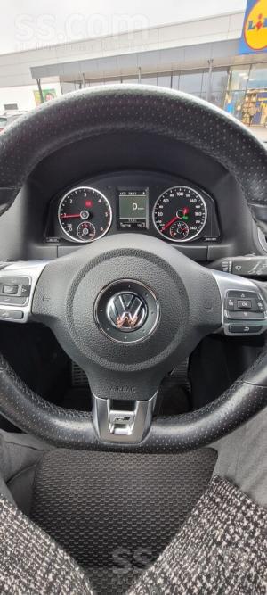 Black Volkswagen Tiguan 2013 in Daugavpils, with an engine capacity of 2.00 L and mileage of 195 thousand km for 11800 €, photo 7 on AUTOMOTO.COM.LV