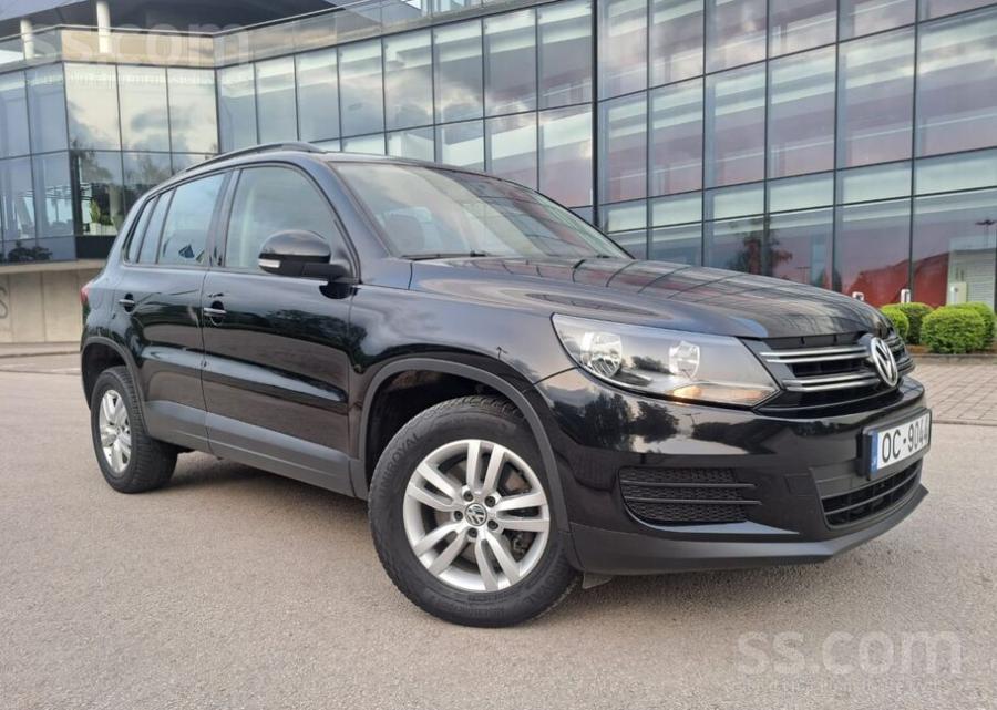 Melns Volkswagen Tiguan 2013 Rēzekne, ar dzinēja tilpumu 2.00 L un nobraukumu 226 tūkst. km par 25950 €, foto 1 vietnē AUTOMOTO.COM.LV