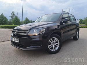 Melns Volkswagen Tiguan 2013 Rēzekne, ar dzinēja tilpumu 2.00 L un nobraukumu 226 tūkst. km par 25950 €, foto 4 vietnē AUTOMOTO.COM.LV