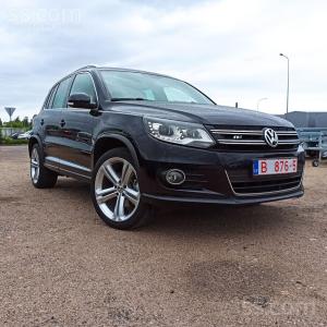 Melns Volkswagen Tiguan 2013 Daugavpils, ar dzinēja tilpumu 2.00 L un nobraukumu 0 tūkst. km par 11400 €, foto 2 vietnē AUTOMOTO.COM.LV