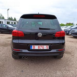 Melns Volkswagen Tiguan 2013 Daugavpils, ar dzinēja tilpumu 2.00 L un nobraukumu 0 tūkst. km par 11400 €, foto 6 vietnē AUTOMOTO.COM.LV