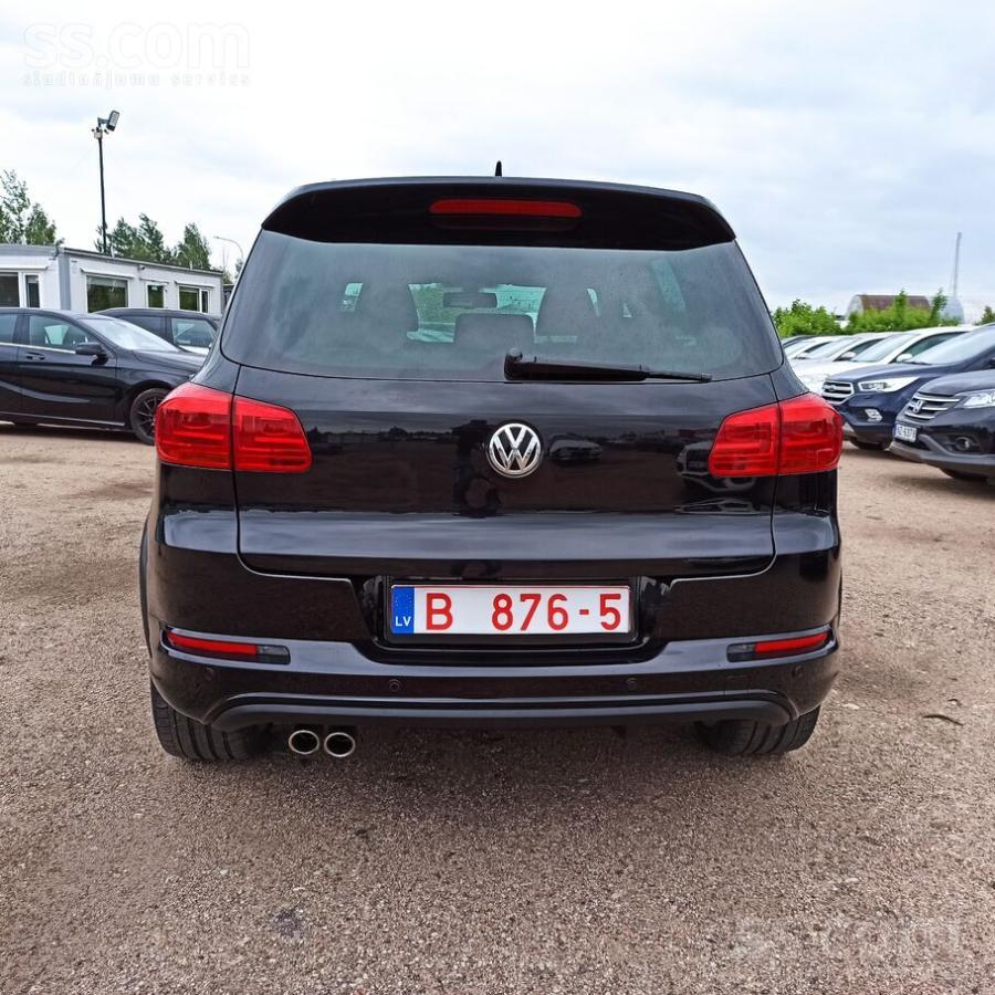 Melns Volkswagen Tiguan 2013 Daugavpils, ar dzinēja tilpumu 2.00 L un nobraukumu 0 tūkst. km par 11400 €, foto 6 vietnē AUTOMOTO.COM.LV