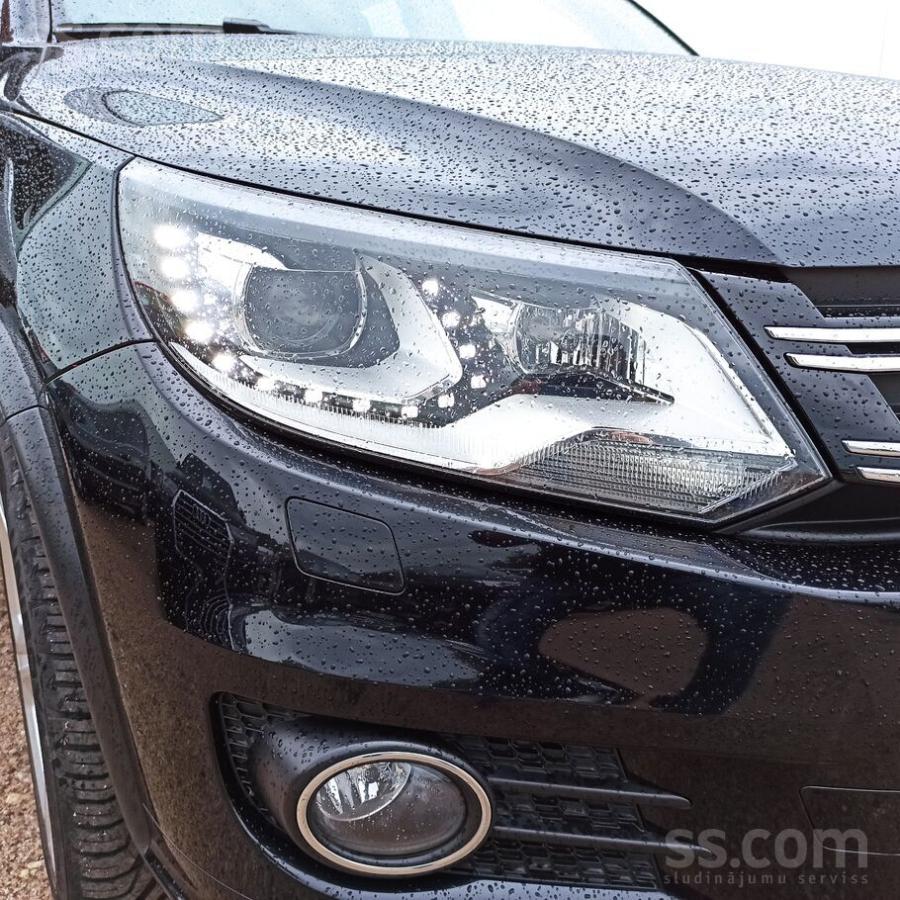 Melns Volkswagen Tiguan 2013 Daugavpils, ar dzinēja tilpumu 2.00 L un nobraukumu 0 tūkst. km par 11400 €, foto 12 vietnē AUTOMOTO.COM.LV