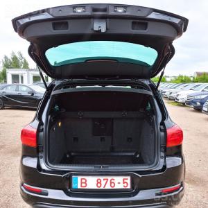 Melns Volkswagen Tiguan 2013 Daugavpils, ar dzinēja tilpumu 2.00 L un nobraukumu 0 tūkst. km par 11400 €, foto 15 vietnē AUTOMOTO.COM.LV