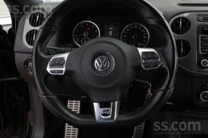 Melns Volkswagen Tiguan 2013 Tukums, ar dzinēja tilpumu 2.00 L un nobraukumu 251 tūkst. km par 9490 €, foto 15 vietnē AUTOMOTO.COM.LV