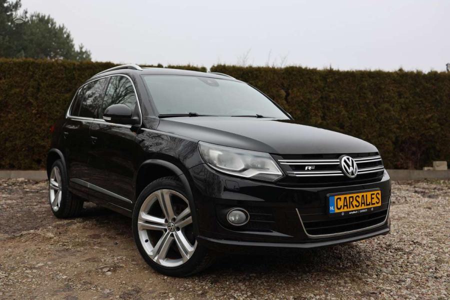 Black Volkswagen Tiguan 2013 in Alytus, with an engine capacity of 1.40 L and mileage of 267 thousand km for 7900 €, photo 2 on AUTOMOTO.COM.LV
