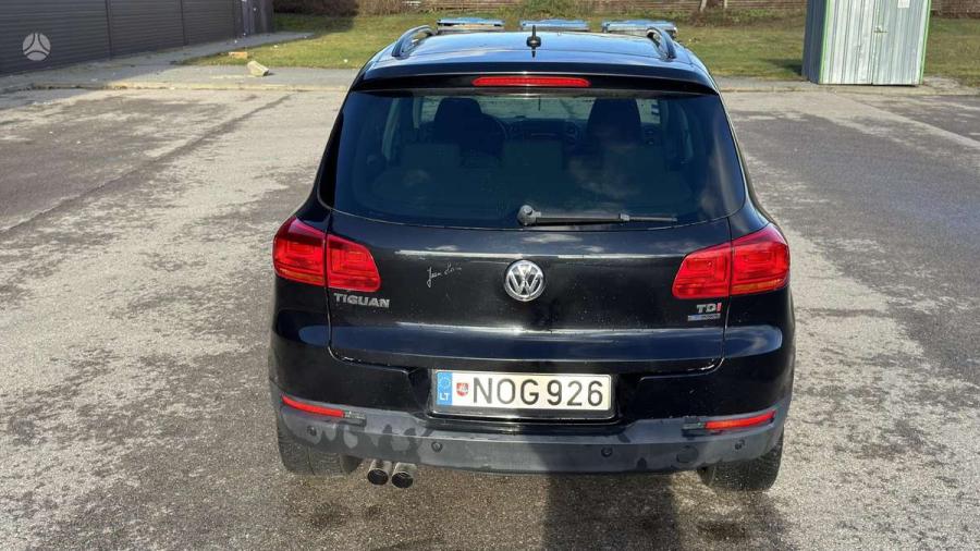 Melns Volkswagen Tiguan 2013 Jonava, ar dzinēja tilpumu 1.97 L un nobraukumu 250 tūkst. km par 7300 €, foto 13 vietnē AUTOMOTO.COM.LV