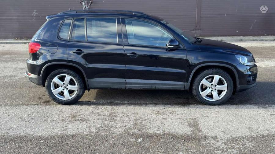 Melns Volkswagen Tiguan 2013 Jonava, ar dzinēja tilpumu 1.97 L un nobraukumu 250 tūkst. km par 7300 €, foto 15 vietnē AUTOMOTO.COM.LV