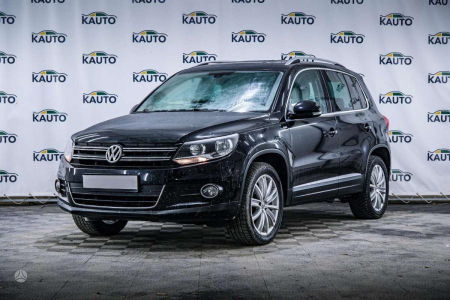 Melns Volkswagen Tiguan 2013 Kauņa, ar dzinēja tilpumu 2.00 L un nobraukumu 284 tūkst. km par 9890 €, foto 1 vietnē AUTOMOTO.COM.LV
