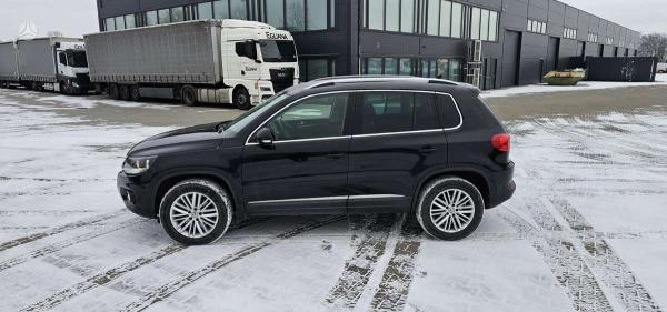 Melns Volkswagen Tiguan 2013 Kauņa, ar dzinēja tilpumu 1.97 L un nobraukumu 290 tūkst. km par 8650 €, foto 3 vietnē AUTOMOTO.COM.LV