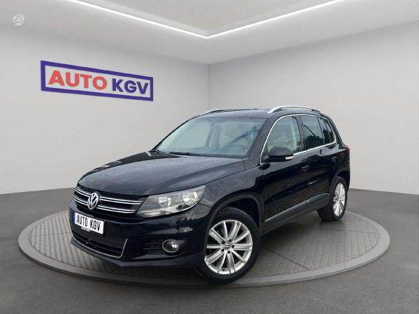 Black Volkswagen Tiguan 2013 in Kaunas, with an engine capacity of 2.00 L and mileage of 173 thousand km for 7299 €, photo 1 on AUTOMOTO.COM.LV