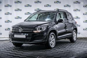 Melns Volkswagen Tiguan 2013 Kauņa, ar dzinēja tilpumu 2.00 L un nobraukumu 0 tūkst. km par 9390 €, foto  vietnē AUTOMOTO.COM.LV
