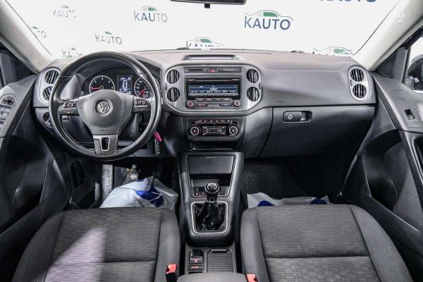 Melns Volkswagen Tiguan 2013 Kauņa, ar dzinēja tilpumu 2.00 L un nobraukumu 0 tūkst. km par 9390 €, foto 8 vietnē AUTOMOTO.COM.LV