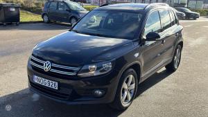 Black Volkswagen Tiguan 2013 in Jonava, with an engine capacity of 1.97 L and mileage of 250 thousand km for 6500 €, photo  on AUTOMOTO.COM.LV