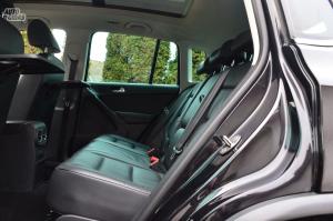 Melns Volkswagen Tiguan 2013 Kauņa, ar dzinēja tilpumu 2.00 L un nobraukumu 249 tūkst. km par 7650 €, foto 30 vietnē AUTOMOTO.COM.LV