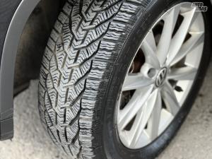 Melns Volkswagen Tiguan 2013 Kauņa, ar dzinēja tilpumu 2.00 L un nobraukumu 267 tūkst. km par 8000 €, foto 7 vietnē AUTOMOTO.COM.LV