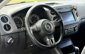 Melns Volkswagen Tiguan 2013 Kauņa, ar dzinēja tilpumu 2.00 L un nobraukumu 267 tūkst. km par 8000 €, foto 9 vietnē AUTOMOTO.COM.LV
