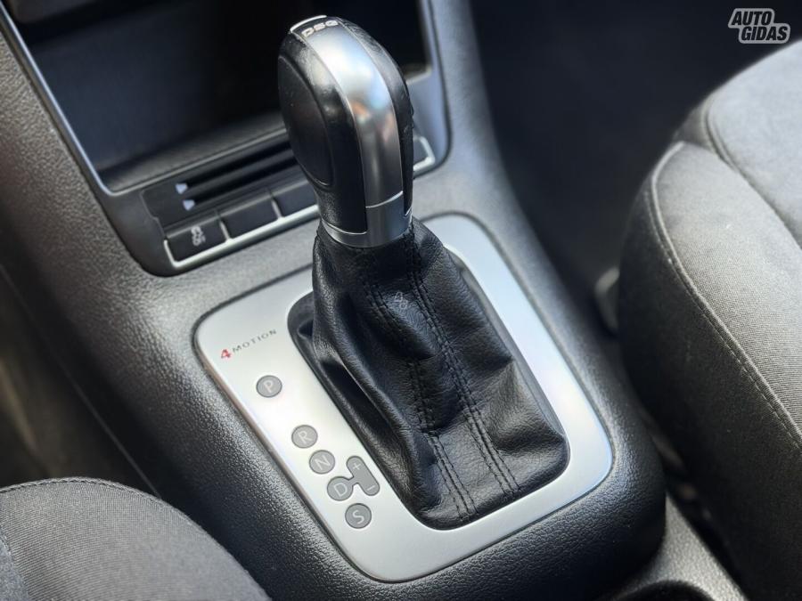 Melns Volkswagen Tiguan 2013 Kauņa, ar dzinēja tilpumu 2.00 L un nobraukumu 267 tūkst. km par 8000 €, foto 15 vietnē AUTOMOTO.COM.LV