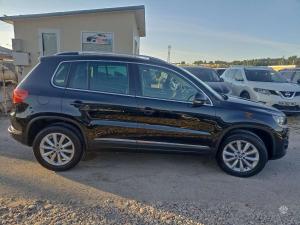 Black Volkswagen Tiguan 2013 in Vilnius, with an engine capacity of 1.97 L and mileage of 206 thousand km for 9300 €, photo 4 on AUTOMOTO.COM.LV