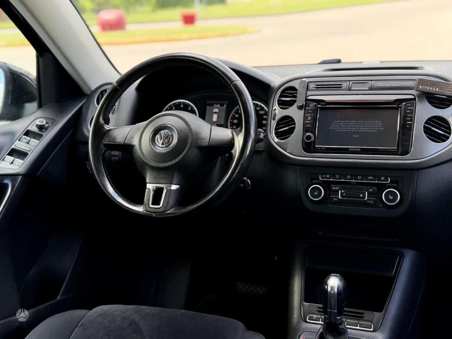Melns Volkswagen Tiguan 2013 Kauņa, ar dzinēja tilpumu 1.98 L un nobraukumu 267 tūkst. km par 7500 €, foto 18 vietnē AUTOMOTO.COM.LV