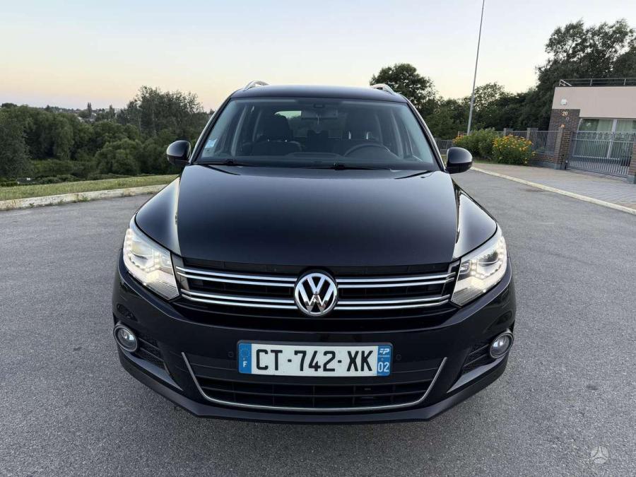 Melns Volkswagen Tiguan 2013 Tauragė, ar dzinēja tilpumu 1.97 L un nobraukumu 193 tūkst. km par 8500 €, foto 4 vietnē AUTOMOTO.COM.LV