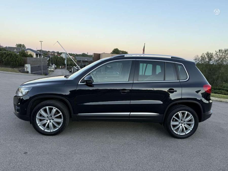 Melns Volkswagen Tiguan 2013 Tauragė, ar dzinēja tilpumu 1.97 L un nobraukumu 193 tūkst. km par 8500 €, foto 5 vietnē AUTOMOTO.COM.LV