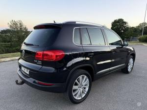 Melns Volkswagen Tiguan 2013 Tauragė, ar dzinēja tilpumu 1.97 L un nobraukumu 193 tūkst. km par 8500 €, foto 10 vietnē AUTOMOTO.COM.LV