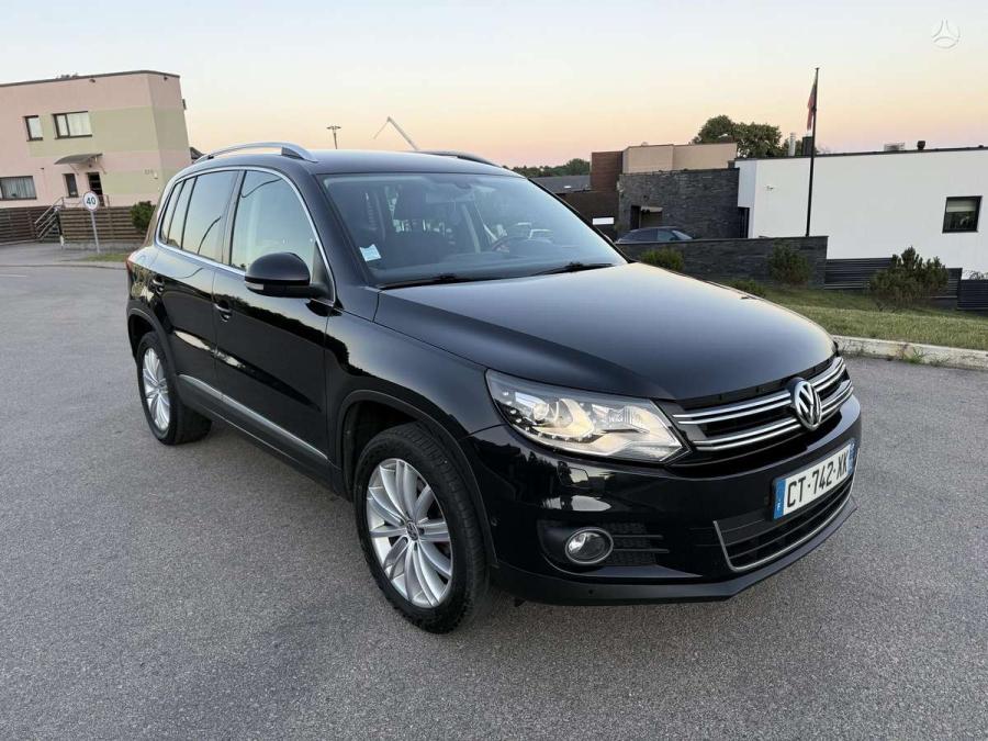Melns Volkswagen Tiguan 2013 Tauragė, ar dzinēja tilpumu 1.97 L un nobraukumu 193 tūkst. km par 8500 €, foto 12 vietnē AUTOMOTO.COM.LV