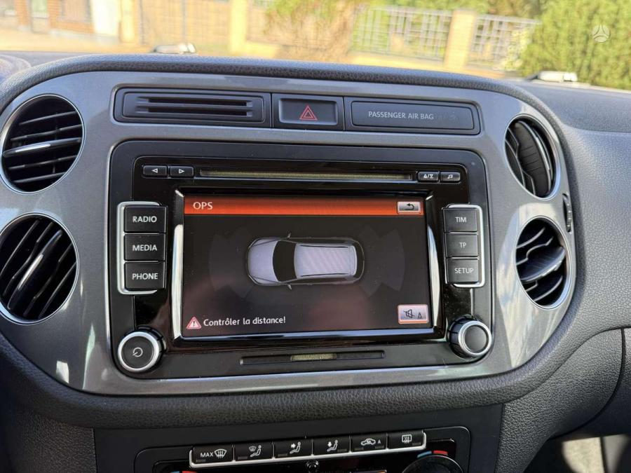 Melns Volkswagen Tiguan 2013 Tauragė, ar dzinēja tilpumu 1.97 L un nobraukumu 193 tūkst. km par 8500 €, foto 22 vietnē AUTOMOTO.COM.LV
