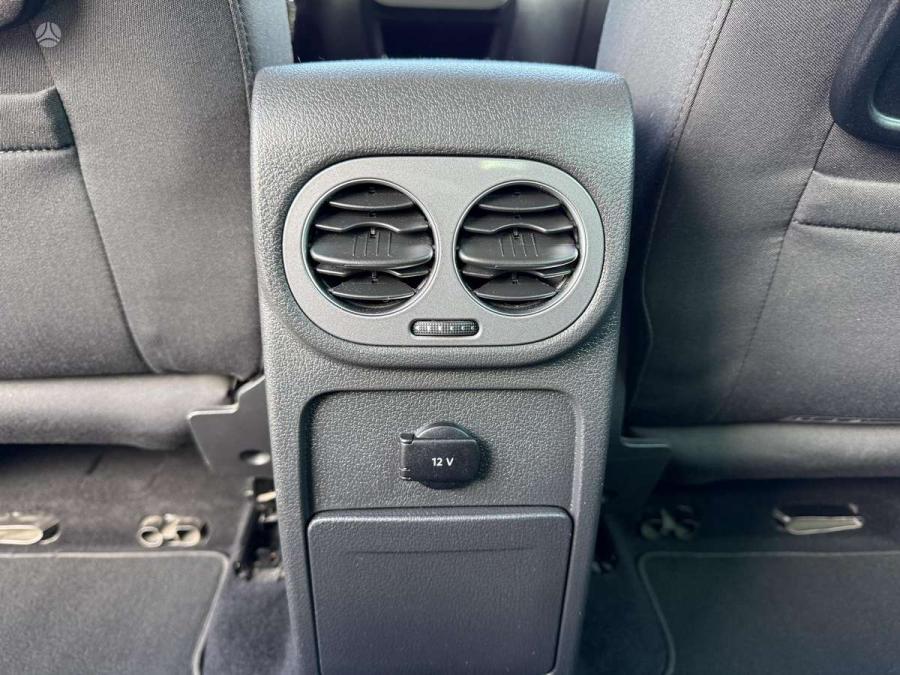 Melns Volkswagen Tiguan 2013 Tauragė, ar dzinēja tilpumu 1.97 L un nobraukumu 193 tūkst. km par 8500 €, foto 24 vietnē AUTOMOTO.COM.LV