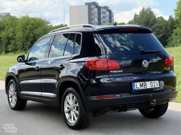 Melns Volkswagen Tiguan 2013 Kauņa, ar dzinēja tilpumu 2.00 L un nobraukumu 267 tūkst. km par 8000 €, foto 4 vietnē AUTOMOTO.COM.LV
