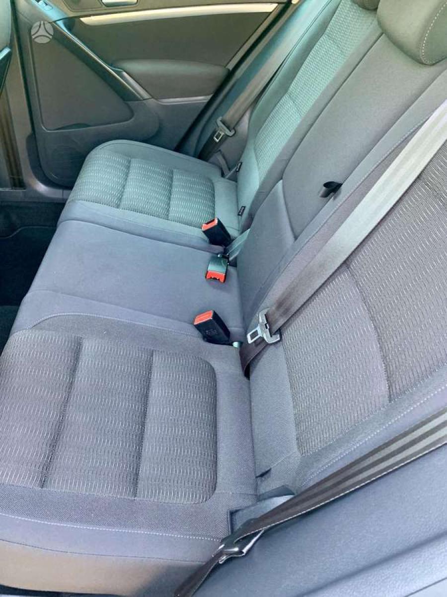 Melns Volkswagen Tiguan 2013 Viļņa, ar dzinēja tilpumu 1.97 L un nobraukumu 268 tūkst. km par 8300 €, foto 12 vietnē AUTOMOTO.COM.LV