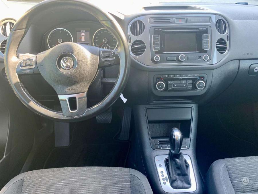 Melns Volkswagen Tiguan 2013 Viļņa, ar dzinēja tilpumu 1.97 L un nobraukumu 268 tūkst. km par 8300 €, foto 15 vietnē AUTOMOTO.COM.LV