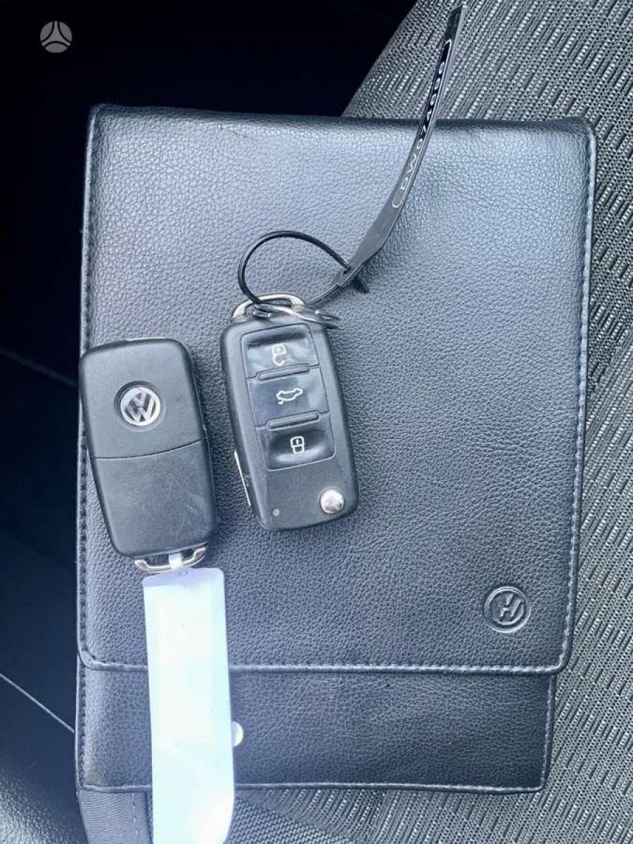 Melns Volkswagen Tiguan 2013 Viļņa, ar dzinēja tilpumu 1.97 L un nobraukumu 268 tūkst. km par 8300 €, foto 16 vietnē AUTOMOTO.COM.LV