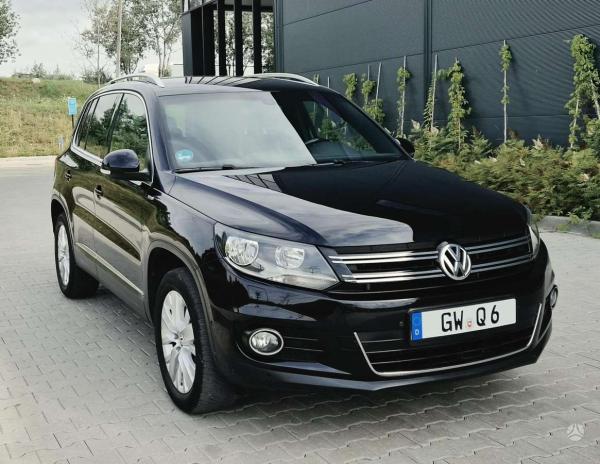Melns Volkswagen Tiguan 2013 Viļņa, ar dzinēja tilpumu 1.97 L un nobraukumu 200 tūkst. km par 9650 €, foto 1 vietnē AUTOMOTO.COM.LV
