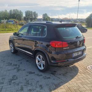 Melns Volkswagen Tiguan 2013 Tauragė, ar dzinēja tilpumu 1.97 L un nobraukumu 198 tūkst. km par 7950 €, foto 6 vietnē AUTOMOTO.COM.LV