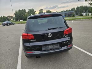 Black Volkswagen Tiguan 2013 in Panevezys, with an engine capacity of 2.00 L and mileage of 283 thousand km for 6800 €, photo 8 on AUTOMOTO.COM.LV