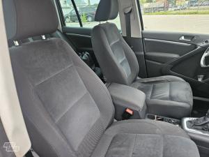 Black Volkswagen Tiguan 2013 in Panevezys, with an engine capacity of 2.00 L and mileage of 283 thousand km for 6800 €, photo 16 on AUTOMOTO.COM.LV