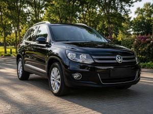 Black Volkswagen Tiguan 2013 in Vilnius, with an engine capacity of 1.97 L and mileage of 199 thousand km for 8950 €, photo  on AUTOMOTO.COM.LV
