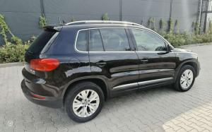 Black Volkswagen Tiguan 2013 in Vilnius, with an engine capacity of 1.97 L and mileage of 199 thousand km for 8950 €, photo 16 on AUTOMOTO.COM.LV