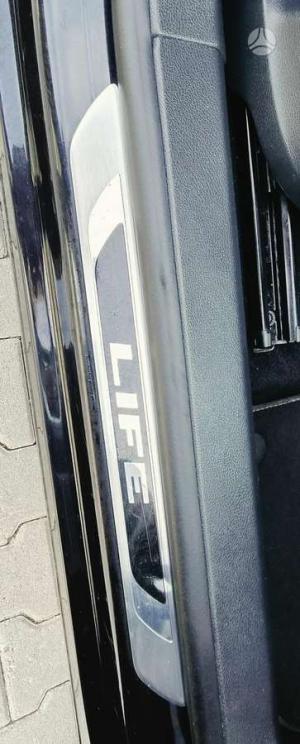 Black Volkswagen Tiguan 2013 in Vilnius, with an engine capacity of 1.97 L and mileage of 199 thousand km for 8950 €, photo 19 on AUTOMOTO.COM.LV